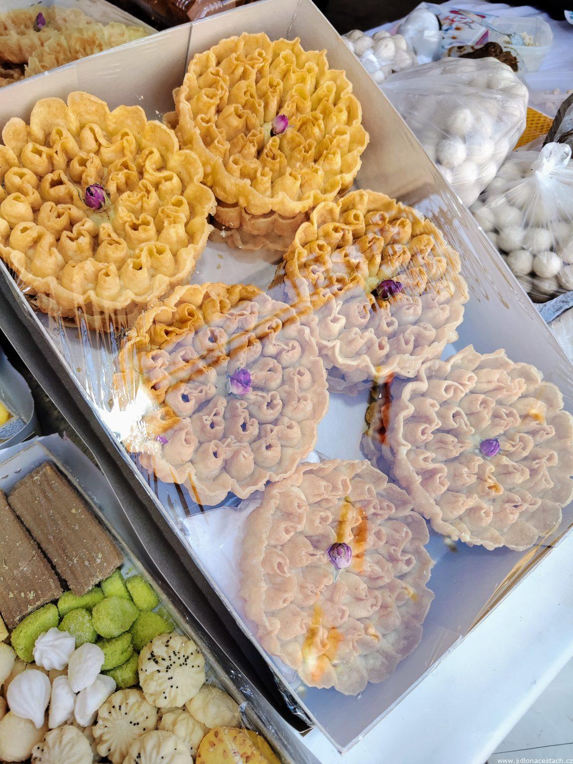 Nan Panjereh: A Delicate Iranian Treat | Food on the Move