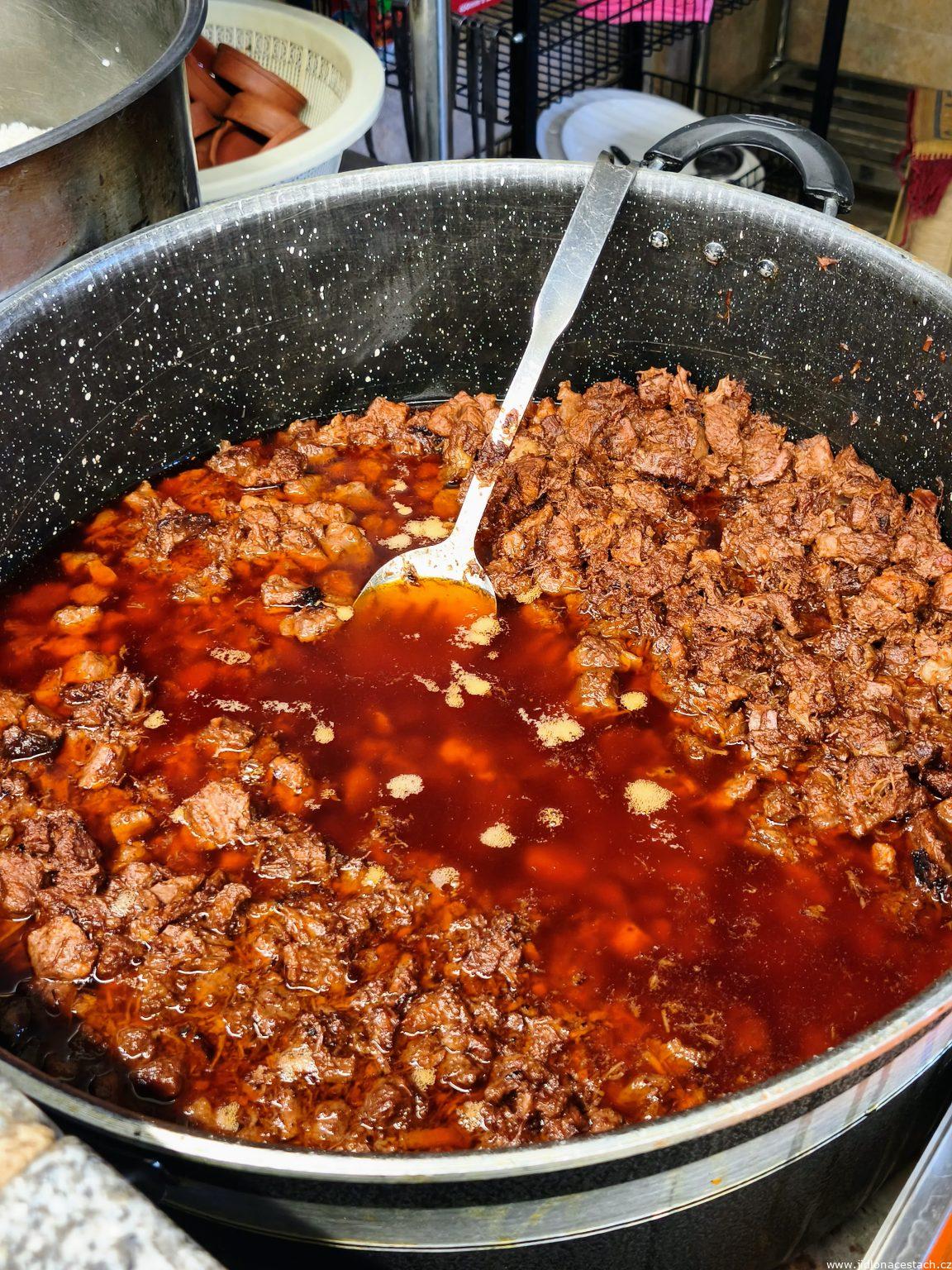 Qeli: Confit Meat with Rice and Apricots | Food on the Move