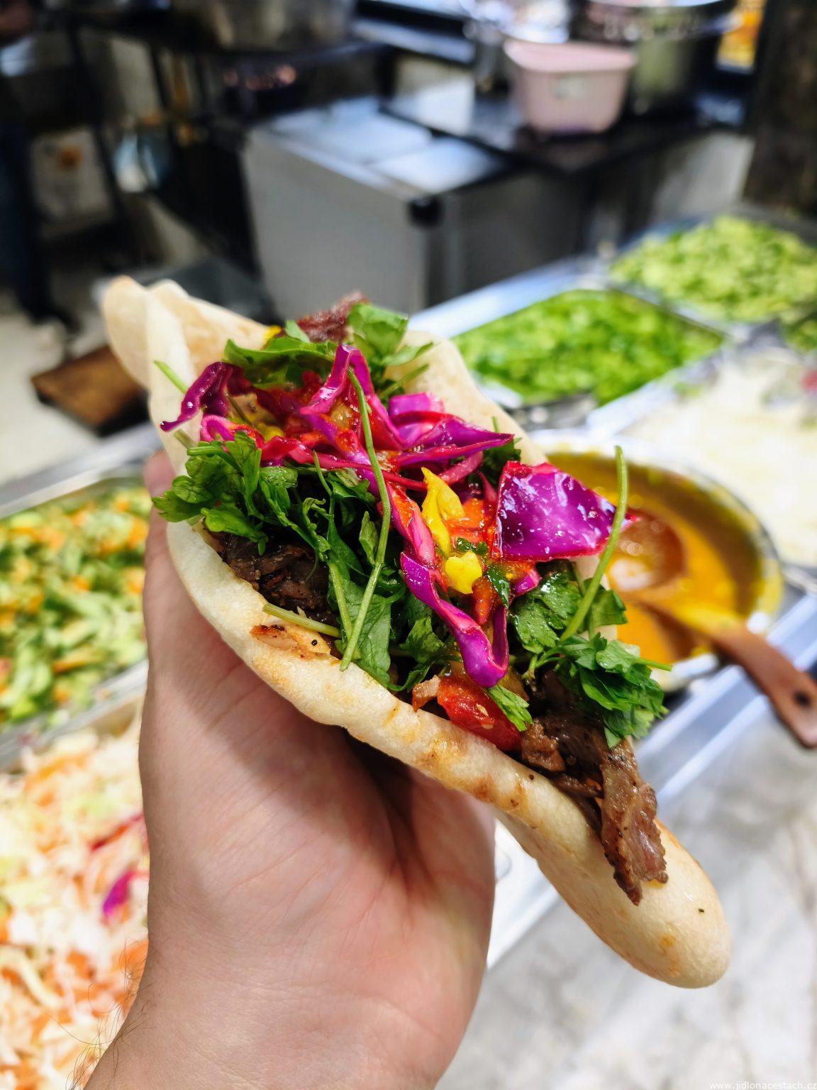 Guss: Iraqi Grilled Meat in Samoon Bread | Food on the Move